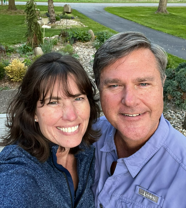 2023_John n Jodi_front garden deck – Jodi Oren